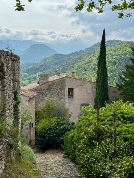 Portail Sainte Marie - Montbrun-les-Bains
