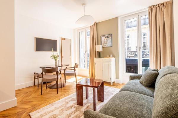 Appartement Design Rénové Parc Monceau Paris 8e - Notre-Dame / Île de la Cité