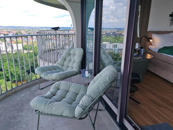Design-apartment I Hotelturm Augsburg I Etage 21 I Boxspring I Ausblick - Bobingen