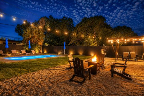Hallandale Beach Escape - Heated Pool & Family Fun - Miramar, FL