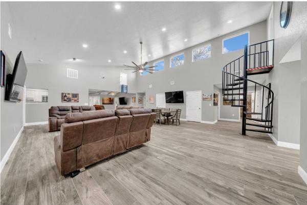 15 Bedroom Mega Stay - San Antonio