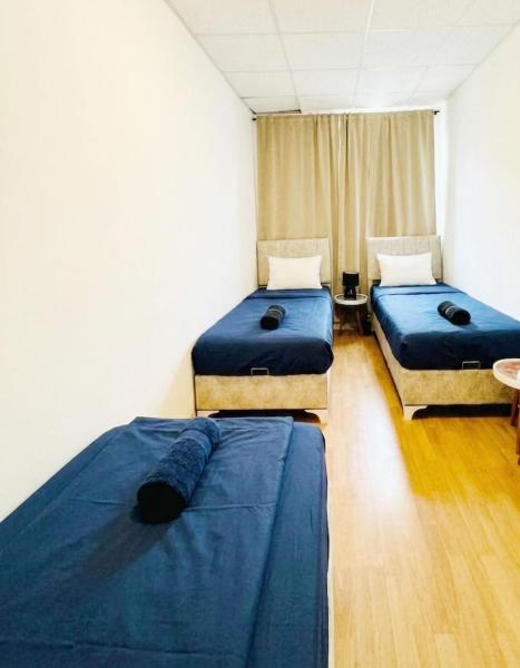 Near Liesing Train Station Simple Private Rooms - Vienna