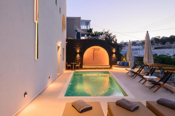 Anemone Luxury Suites - Santorini