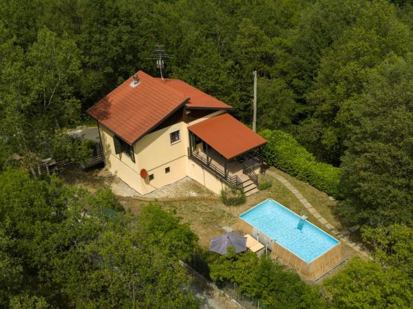 Faiello Villa Dei Sentieri, Piscina & Pet Paradise - Provincia di Alessandria