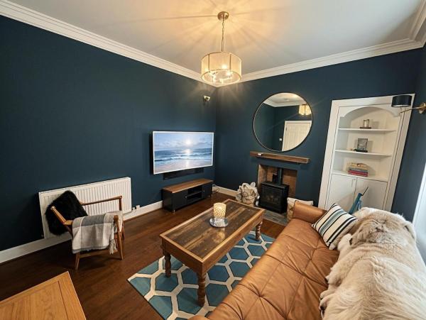 Stylish Renovated Home In The Heart Of Nairn - Nairn
