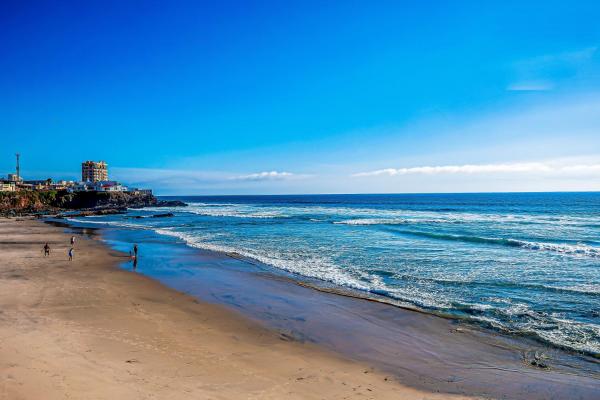 Airy, Beach-view Dog-friendly Villa With Patio, Outdoor Pool, Streaming, Ac - Rosarito
