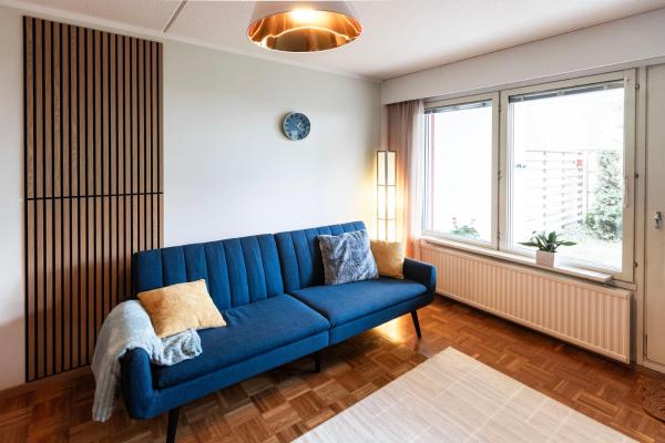 Two-room Apartment In Kirkkonummi Center With Private Entrance - Kirkkonummi