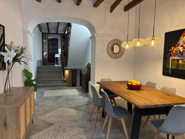 Luna, Sóller Center - Sóller