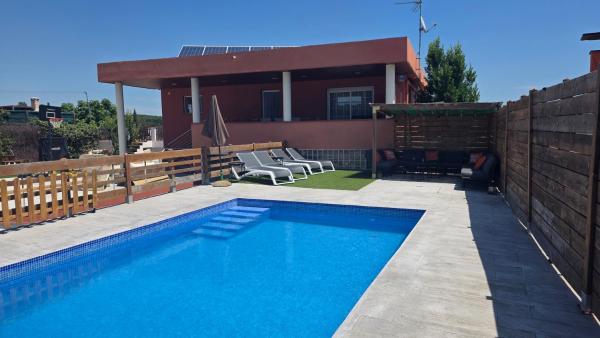 Casa El Roble - Riudellots de la Selva