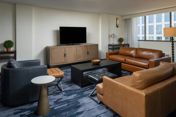 Fairfield Inn & Suites By Marriott Charlotte Uptown - Charlotte, NC