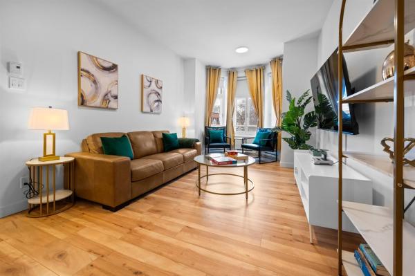 Spacious 1300sf Apt 2 Parking Spaces Wifi Ac - Quebec