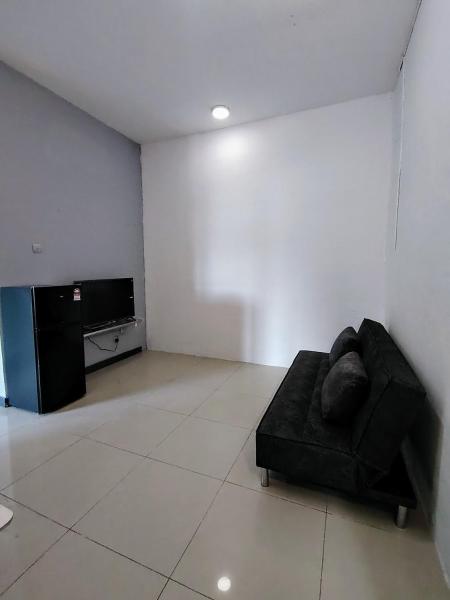 Imago Mall Blue Budget Stay - Loft A Highest Floor - Kota Kinabalu