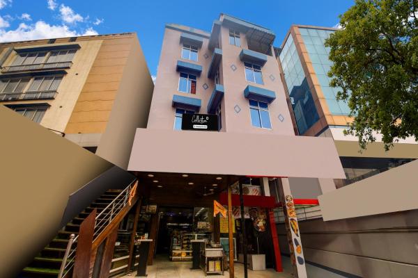 Super Collection O Sixmile Guwahati Formerly Hotel Gangotri - Meghalaya