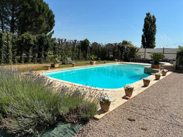 Cozy Balinese Chalet In Provence - Les Arcs