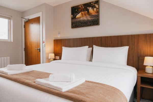 Coach House Accommodation - Room 7 - Leitrim