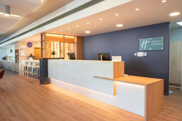 Holiday Inn Express Valencia Bonaire By Ihg - Moncada