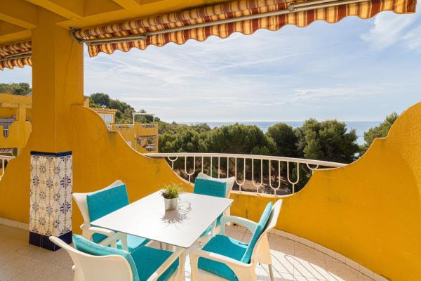 Sandra By The Sea - El Campello