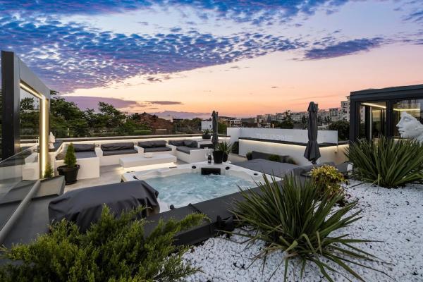 The Dome Penthouse - Bukarest