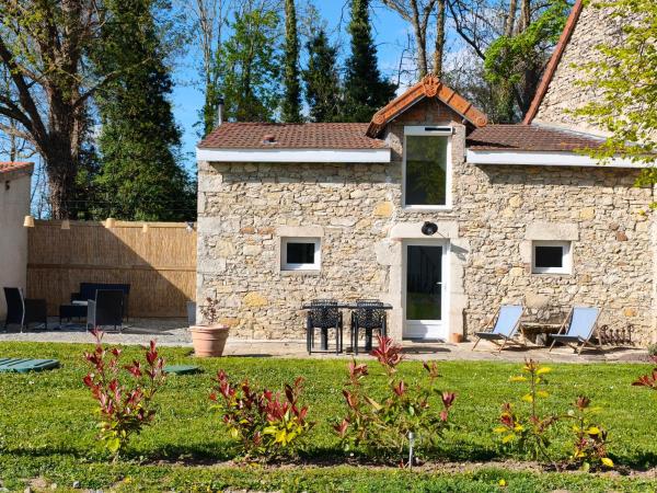 Le Petit Gîte Du Domaine De La Belle Demeure - Gannat