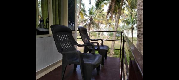 Blue Birds Homestay - Kodungallur
