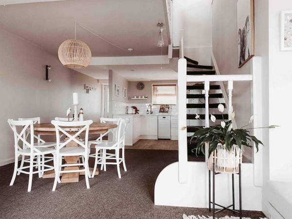 #Beachy Retreat Central Beachfront Apartment# - ネーピア