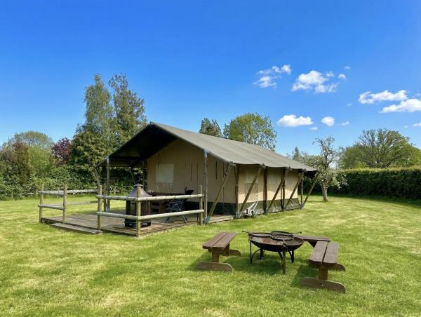 The Firs Glamping - Tewkesbury