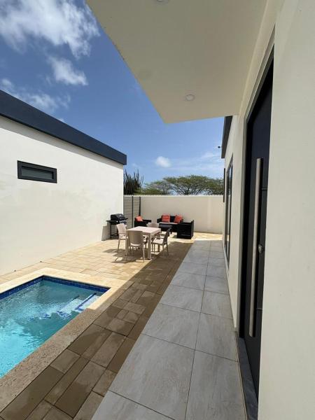 Eglé Vacation Home-2bdr-2bathwith Pool-new - Aruba