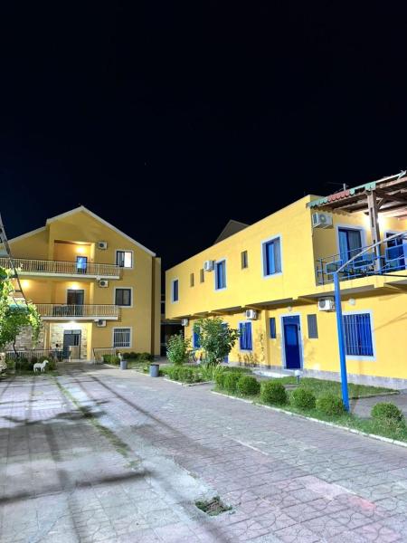 Hotel Parking Pika - Albanien