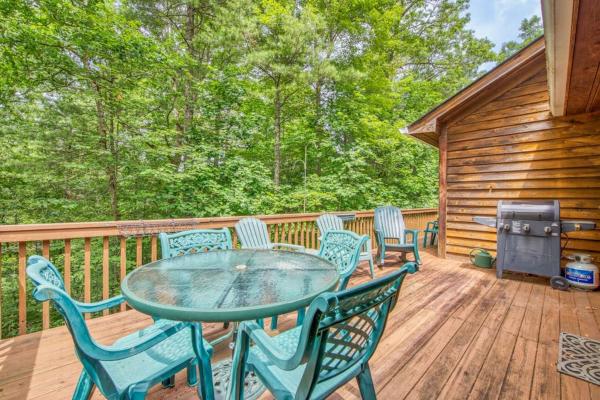 Hilltop Heaven - Lake Jocassee