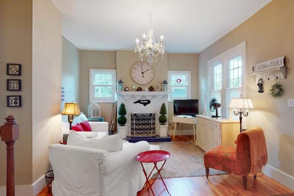 North Whitted Escape - Hendersonville, NC