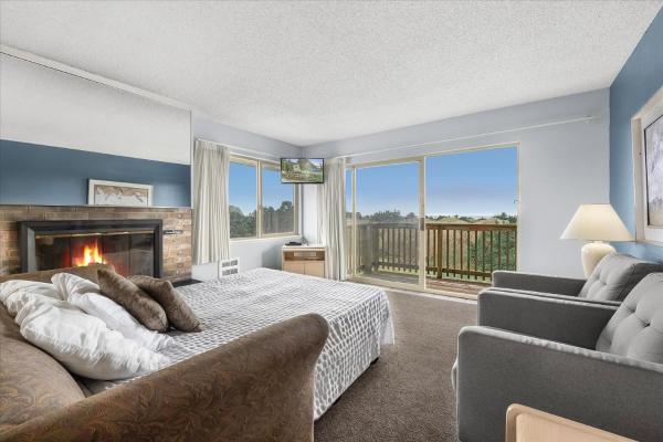 Ocean View Family Suite With Kitchen - Sleeps 8 - Pool And Hot Tub - Ocean Shores, WA
