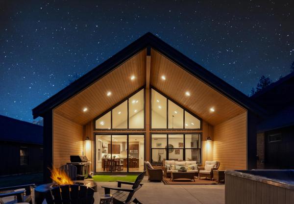 Meadow View Cabin W/ Mil, Game Room, Hot Tub - Washington