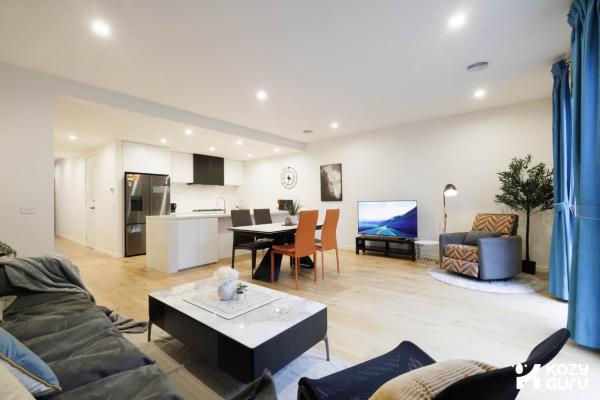 Kozyguru | Burwood East | Quiet & Stylish Retreat - Notting Hill