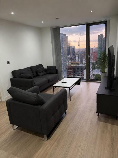 Luxury 2 Bedroom City Centre Apartment - Stockport