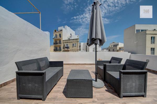Prime 3br Gzira Townhouse Near Sliema Ferry - La Valeta