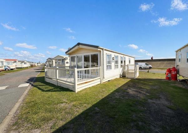Beautiful 6 Berth Caravan By The Beach In Suffolk Ref 40076nd - Lowestoft