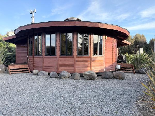 Turoa Yurt - Ohakune Holiday Home - New Zealand