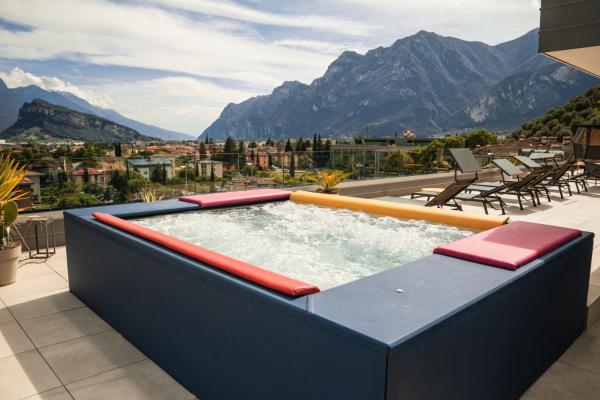Hoody Active & Happiness Hotel - Riva del Garda