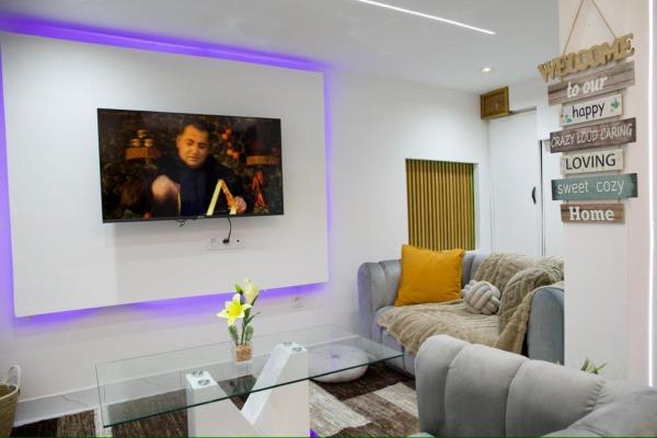 Quiet & Bright Apartment- Downtown- High-speed Wi-fi - Yaounde