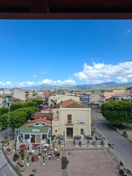 Apema House - Falcone