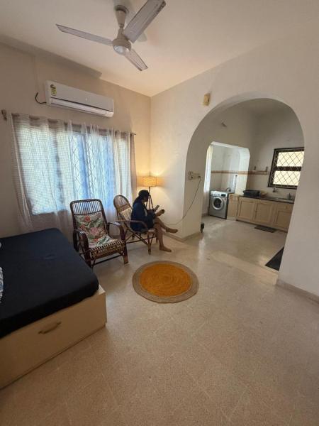 Little Pondy 300m To Beach In White Town - Puducherry