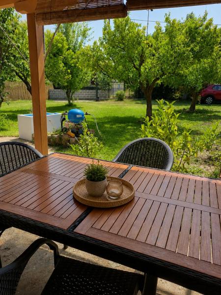Sofias Apartments In Lesvos - Лесбос