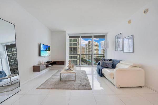 ★Icon Brickell★ Luxury 1 Bedroom Apt W/ Pool View - Miami Beach