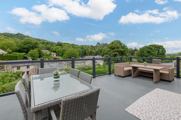 Macallan - Spacious House With Roof Terrace - Grange-over-Sands