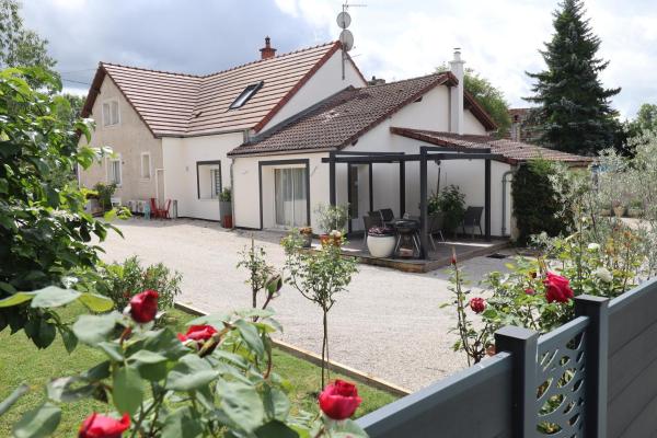Gite Calme Avec Grand Parking Privé, Proche Dijon - Arc-sur-Tille