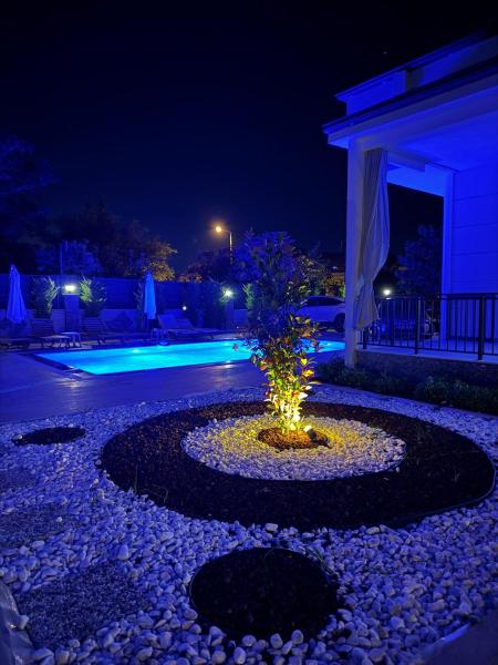 Minta Suits - Kemer