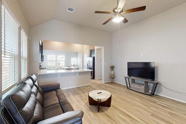 The Berry Getaway - Humble, TX
