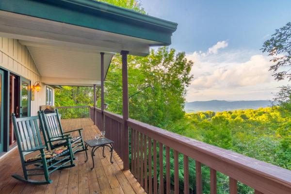 Mountain Stay Chalet - Beech Mountain, NC