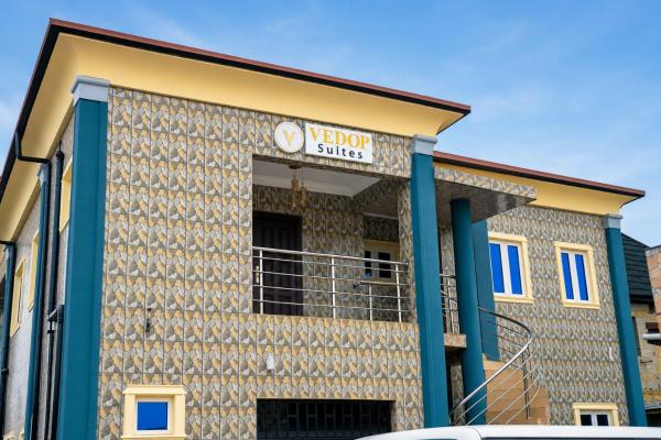 Executive Private Bed And Bath - Nigeria