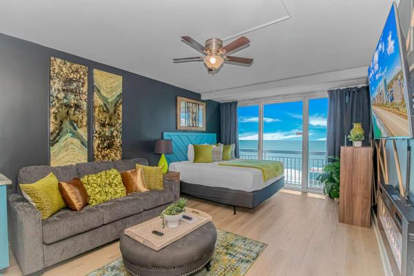 Elevated Oceanfront Escape By Sky Wheel! Yachtsman S703a - Myrtle Beach, SC